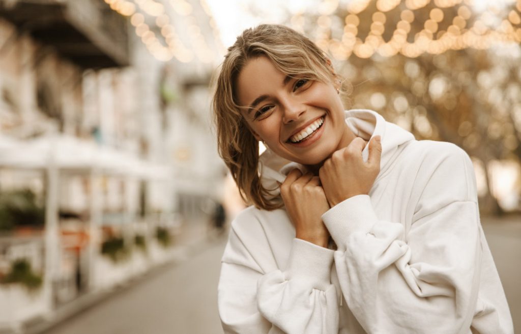 Understanding Inlays, Onlays, and Crowns: Which Is Right for Your Tooth ...